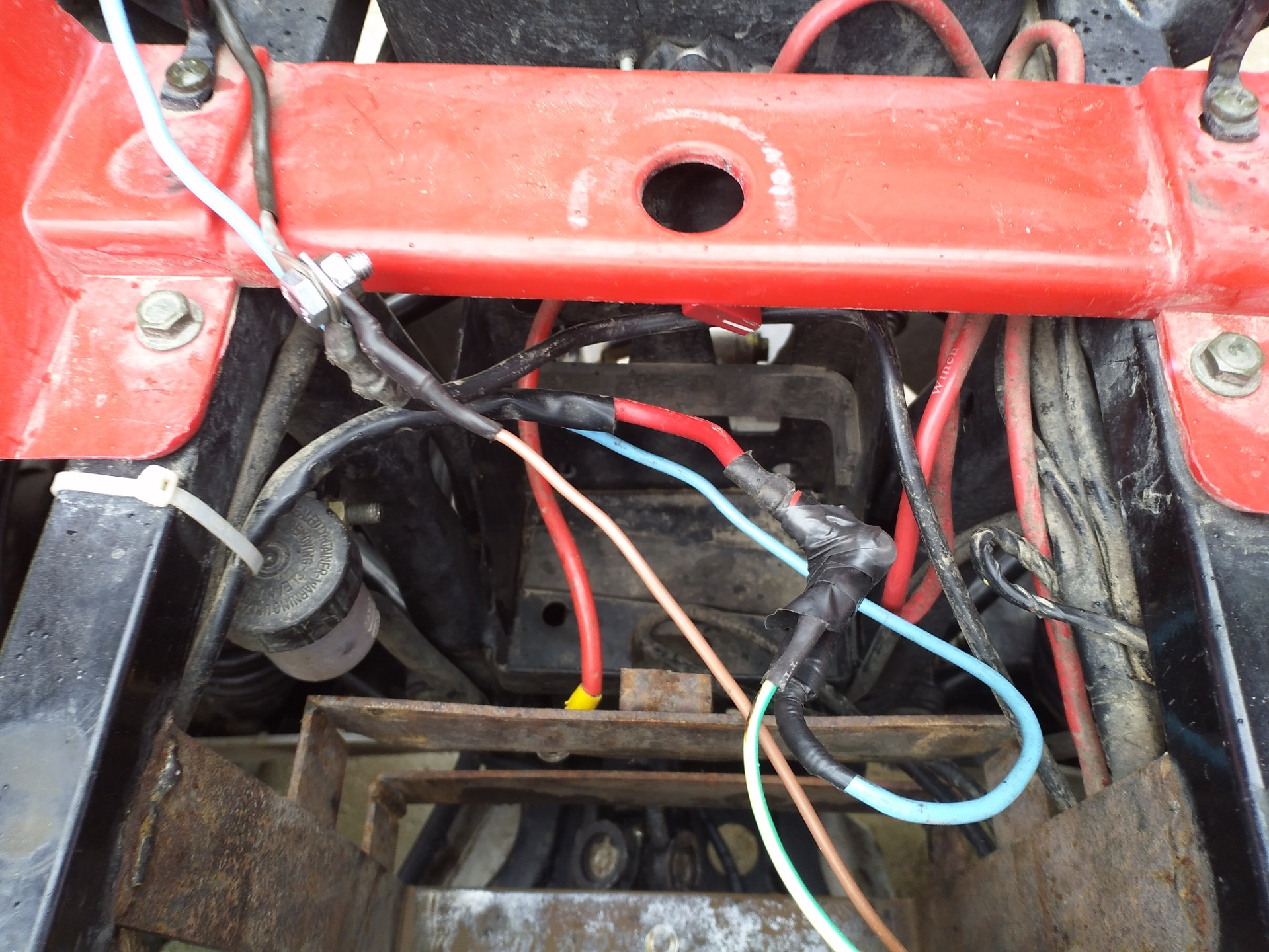 Акоммулятор от авто на квадроцикл — Buyang atv 300, 0,5 л, 2014 года ...