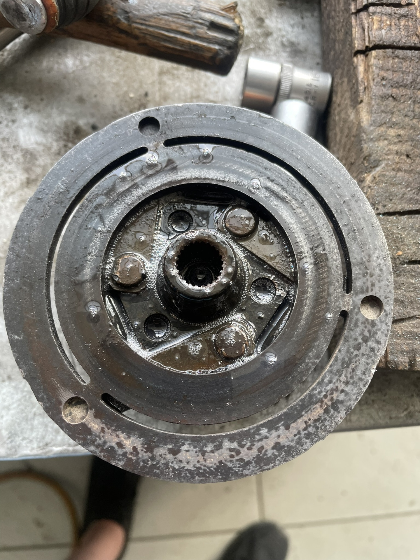 Подшипник полуоси+подшипник кондиционера+ТО — Renault Megane II, 1,6 л ...