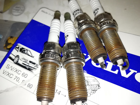 ZXE24HR7 Свеча зажигания DENSO | Запчасти на DRIVE2