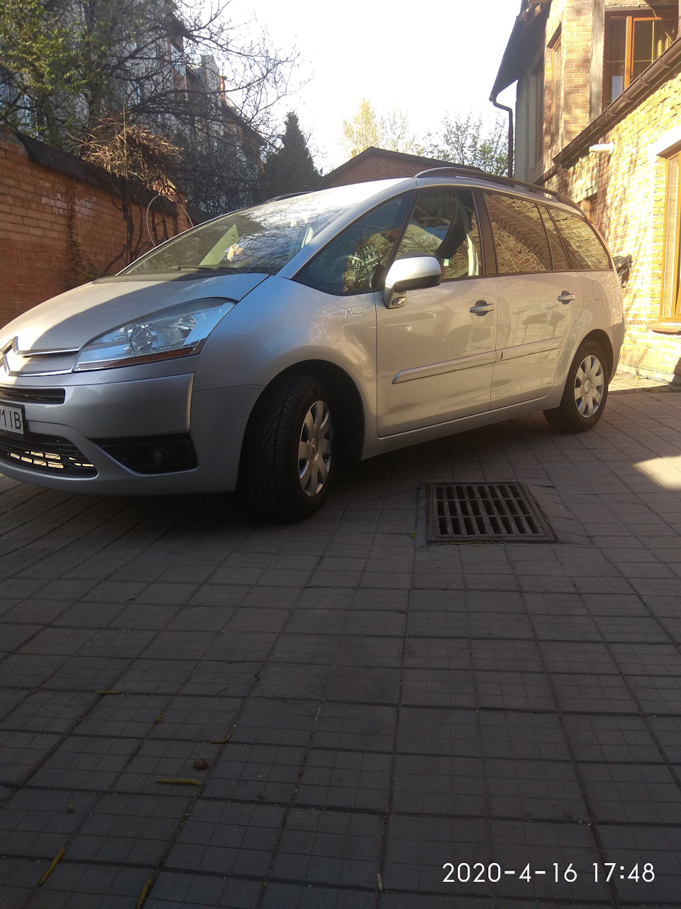 215/65/r16 на пикасю — Citroen C4 Picasso (1G), 1,6 л, 2008 года | шины ...