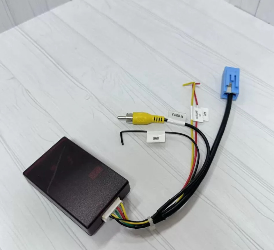 Canbus lvds-cvbs на Lexus LX (URJ200/URJ201), Toyota Land Cruiser 200 ...