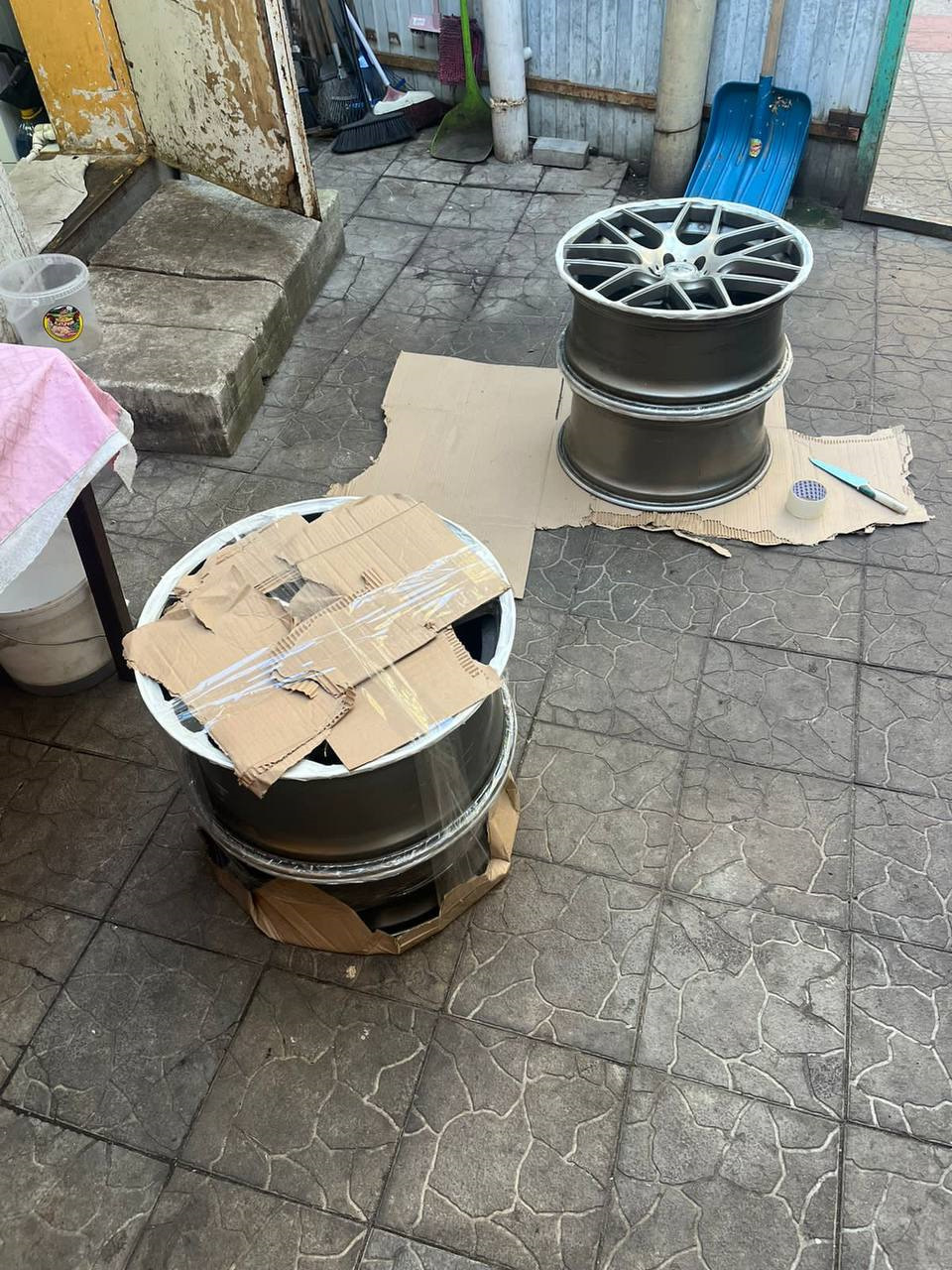 Диски MLJ Hyperion CVM R20 8.5/9.5, резина, (вопросик про задние ...