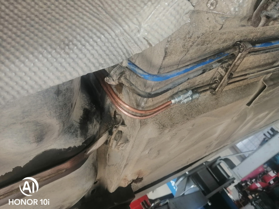 Е46 замена тормозных трубок — BMW 3 series (E46), 2 л, 2000 года ...