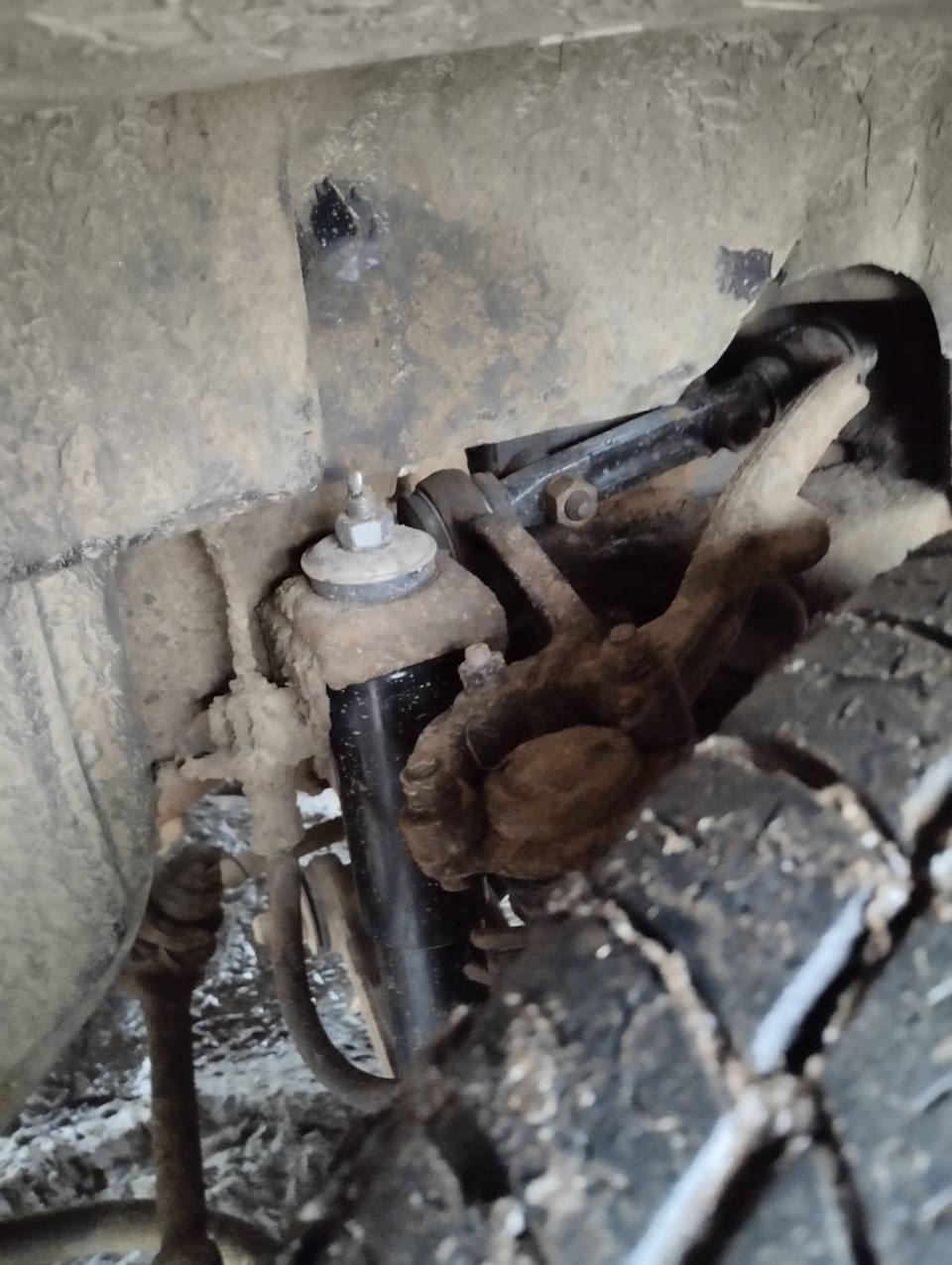 Поменял сайлентблоки — Chevrolet Niva GLX, 1,7 л, 2012 года | своими ...