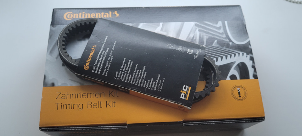 ТО. Ремень ГРМ CONTITECH — Volkswagen Passat Variant (B3), 1,8 л, 1989 ...