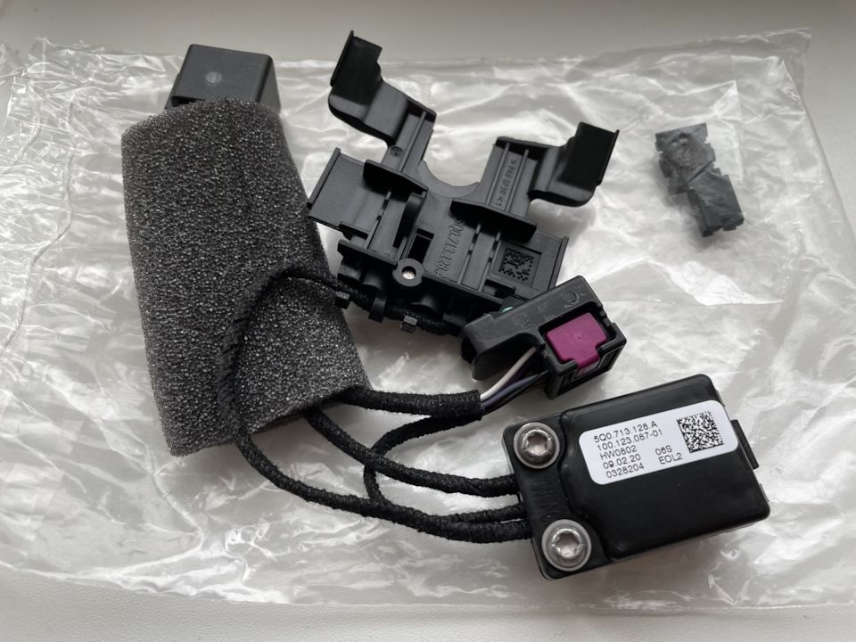 Замена микропереключателя АКПП — Skoda Octavia A7 Mk3, 1,6 л, 2019 года ...