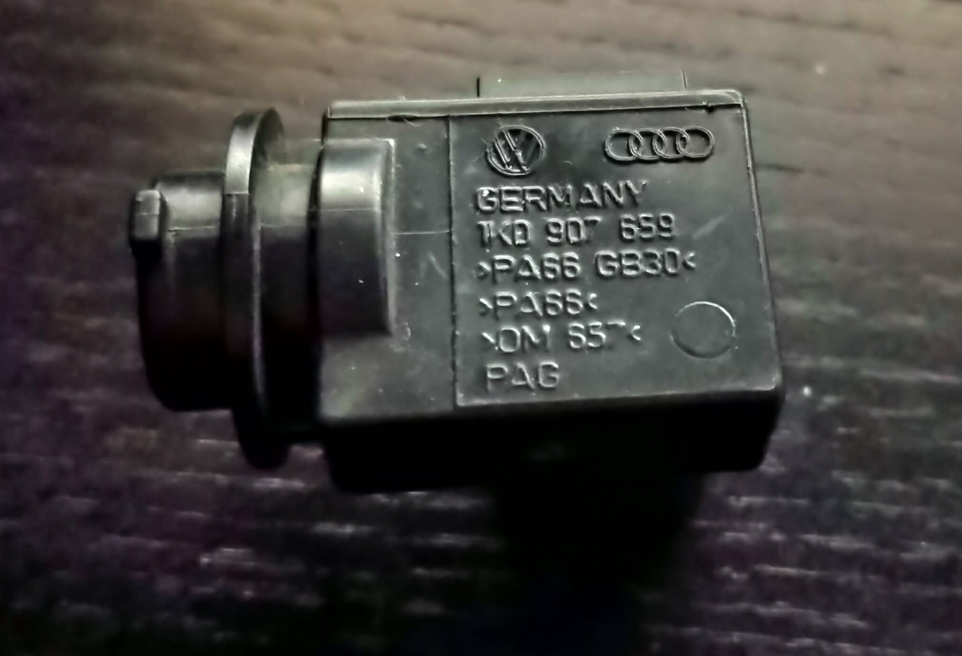 Датчик загрязнения воздуха — Volkswagen Scirocco (3G), 1,4 л, 2010 года ...