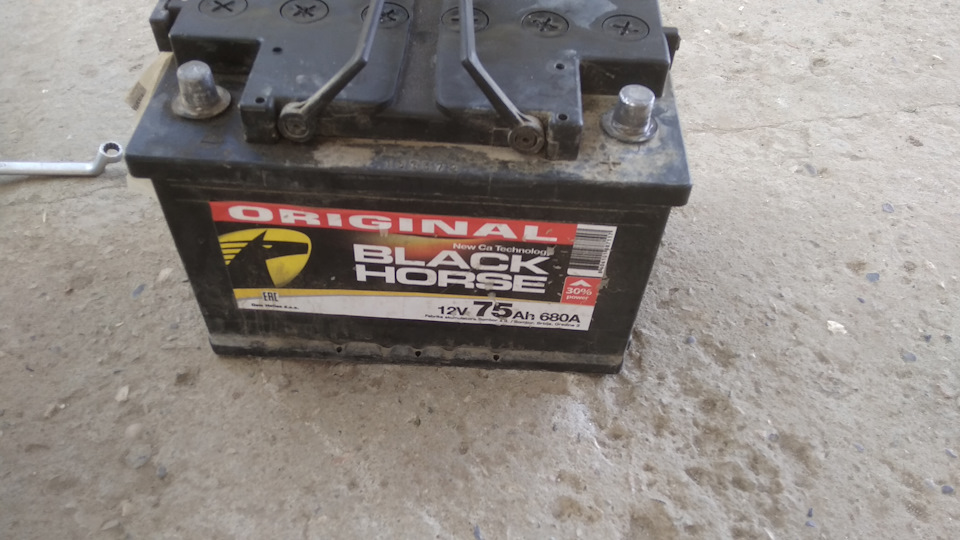 Замена аккумулятора — Opel Astra H, 1,6 л, 2007 года | электроника | DRIVE2