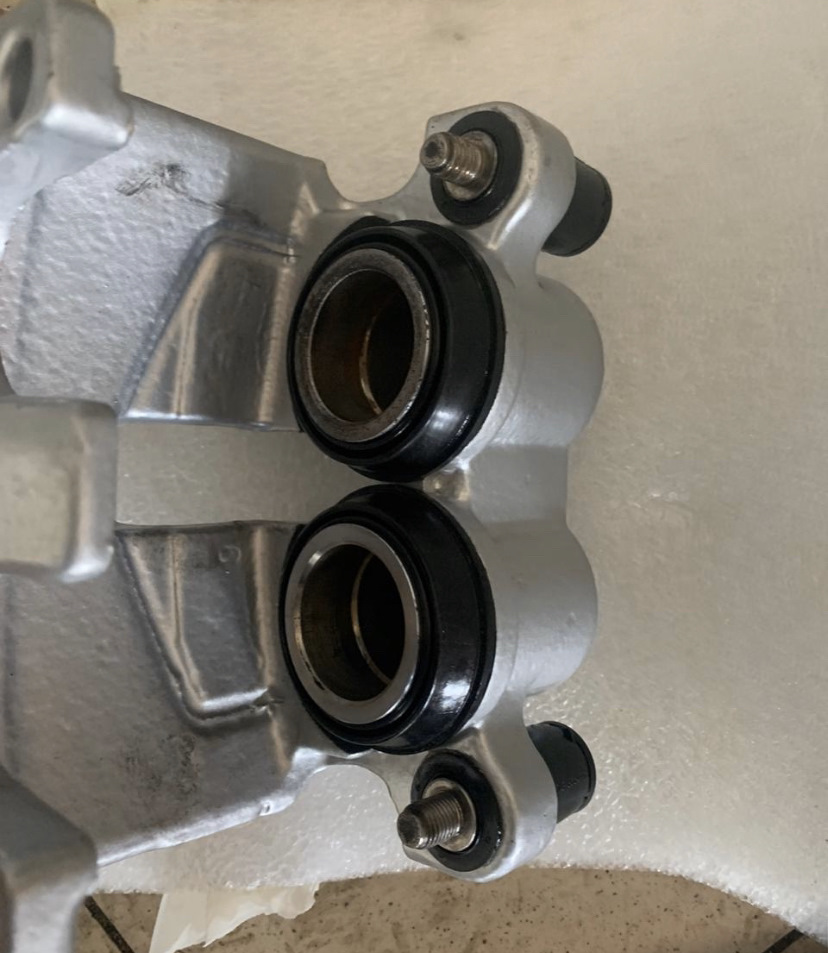 Новые тормоза 🏎 — Volvo S80 (2G), 2,5 л, 2007 года | тюнинг | DRIVE2