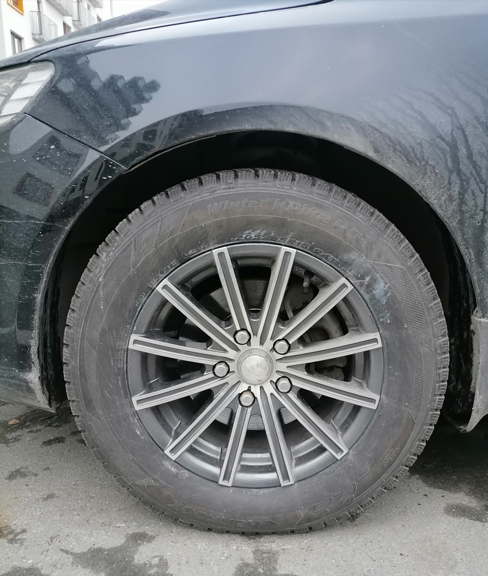 Резина 205/65 R15 на Cerato 2 (TD) — KIA Cerato (2G), 1,6 л, 2011 года ...