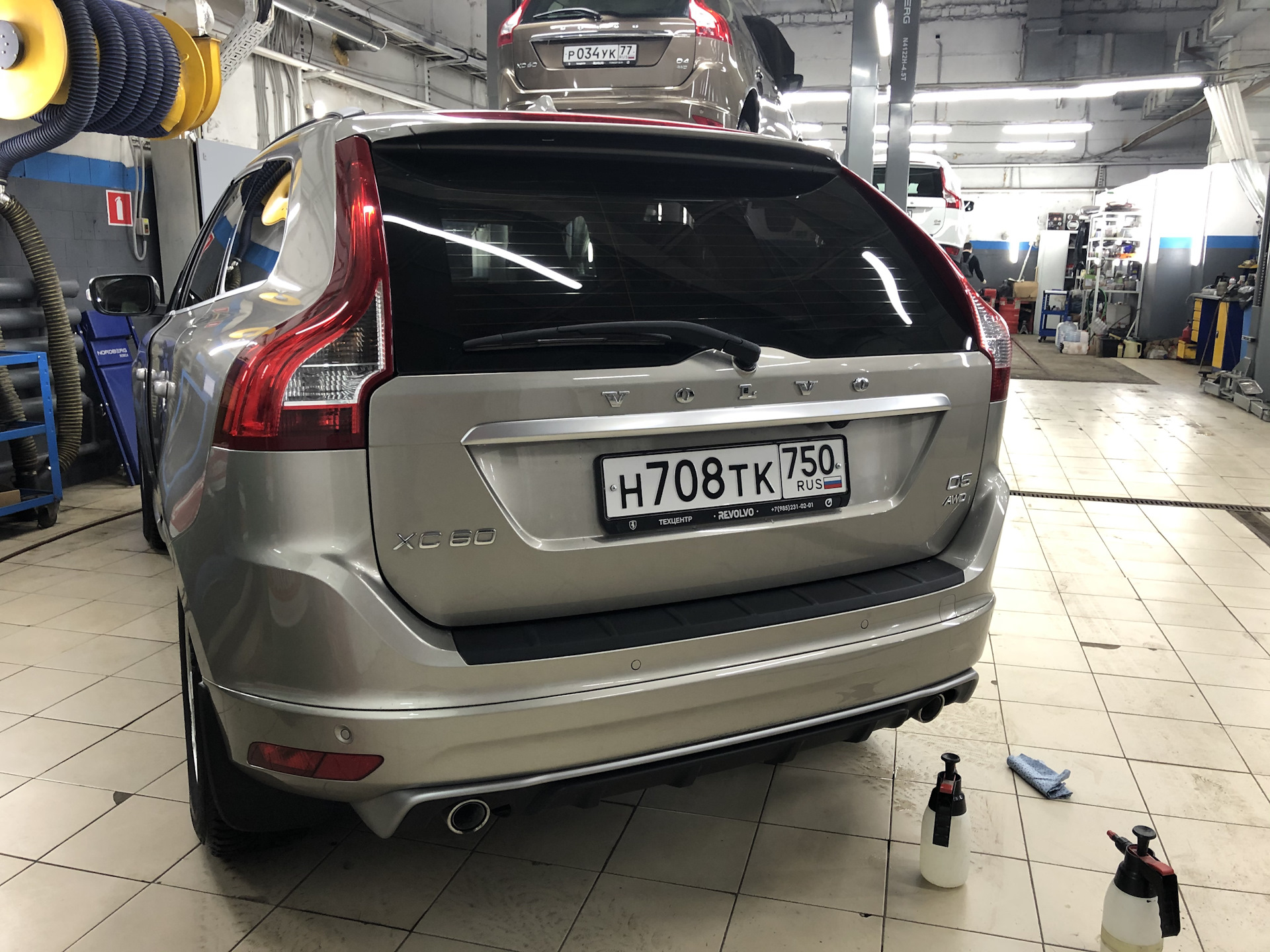 R-Design: работа над экстерьером продолжается — Volvo XC60 (1G), 2,4 л ...