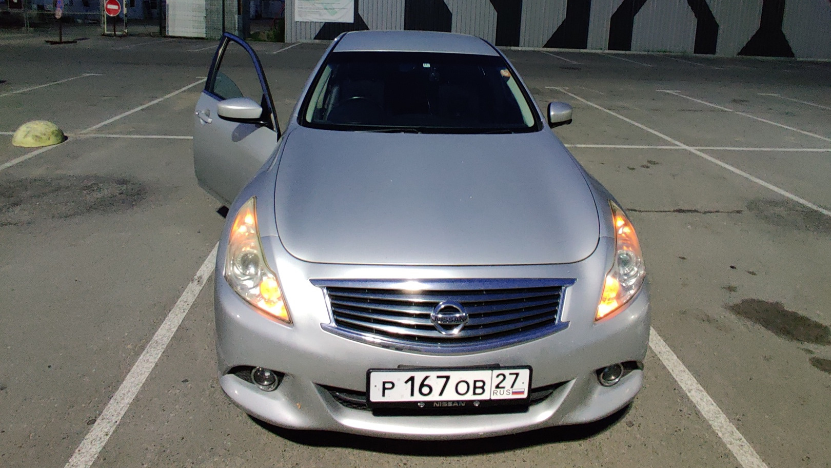 Nissan Skyline (V36) 2.5 бензиновый 2010 | 250gt four на DRIVE2