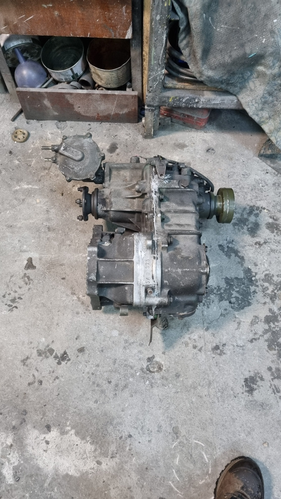 Вылезла проблема раздатки прадо — Steyr-Daimler-Puch Pinzgauer712 6х6 ...