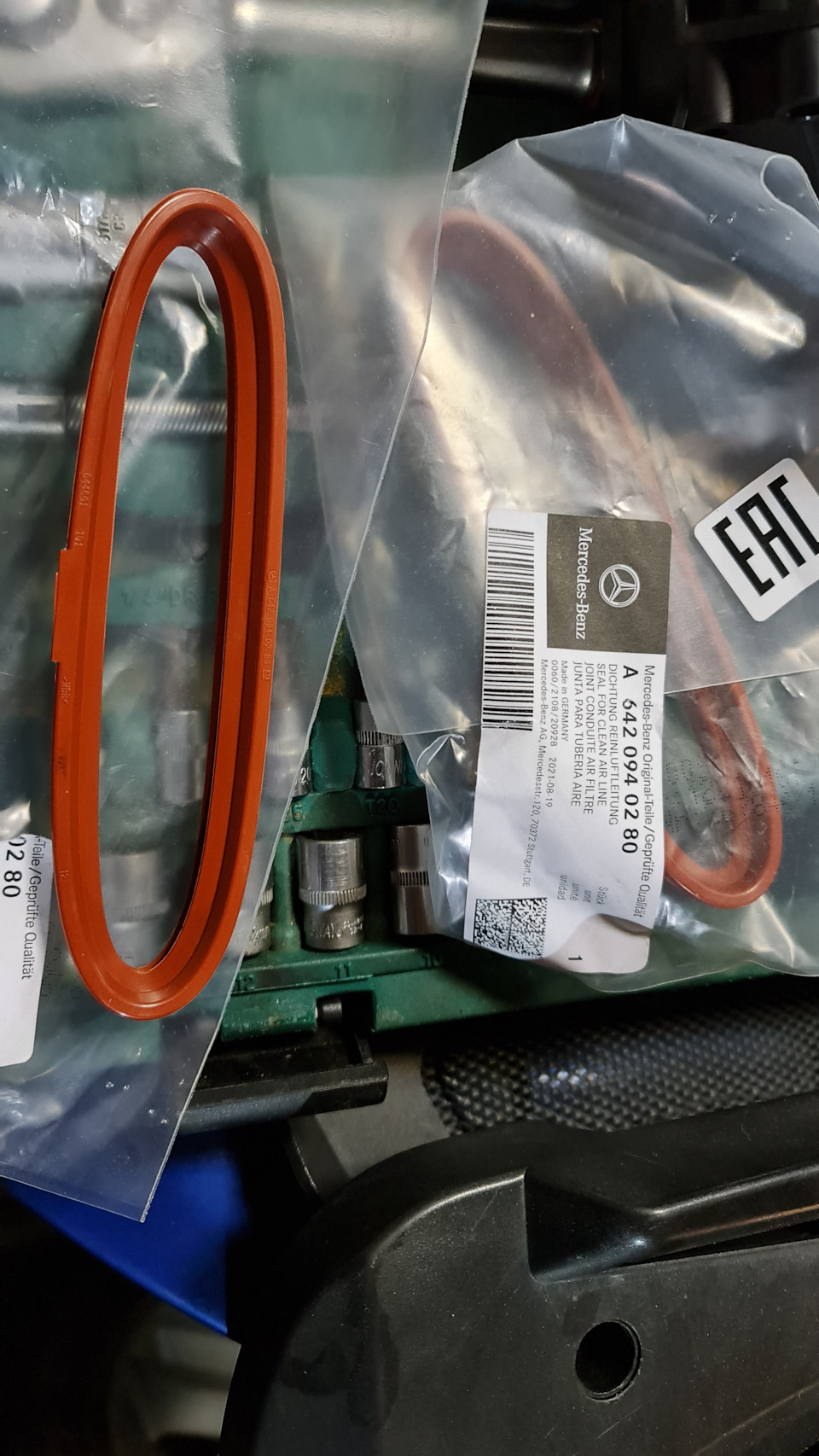 A6420940280 Прокладка патрубка воздушного. Mercedes | Запчасти на DRIVE2