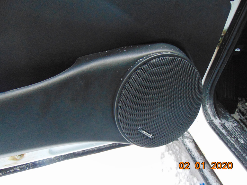 Установка 16-х динамиков в передние двери. — Chevrolet Niva (1G), 1,7 л ...
