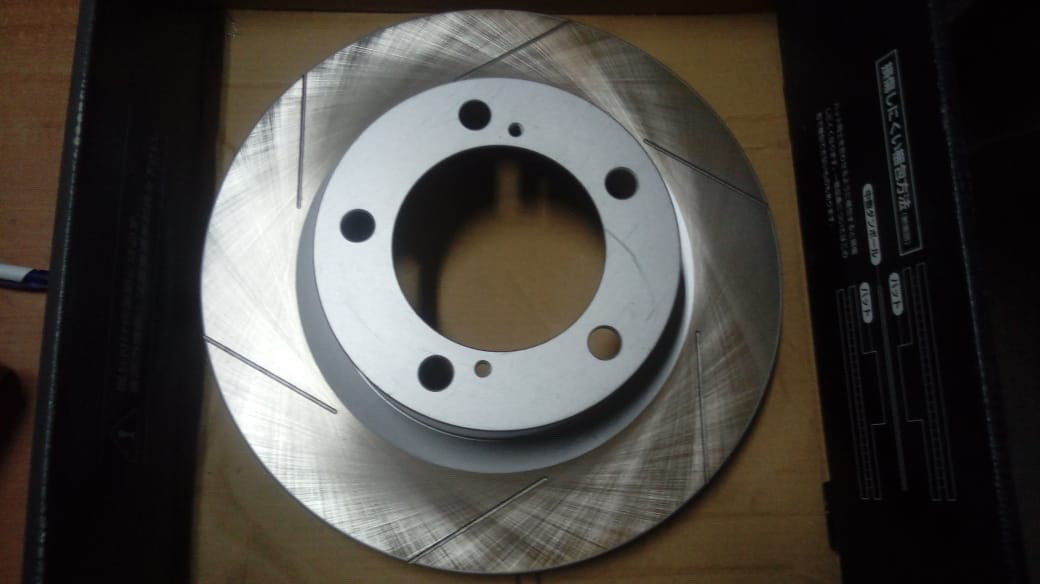 Ревизия тормозов — Toyota Land Cruiser 200, 4,5 л, 2011 года | плановое ...