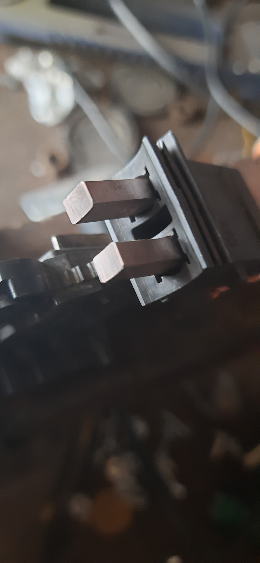 Капитальный ремонт генератора VALEO 03L 903 023 F 140a — Skoda Octavia ...