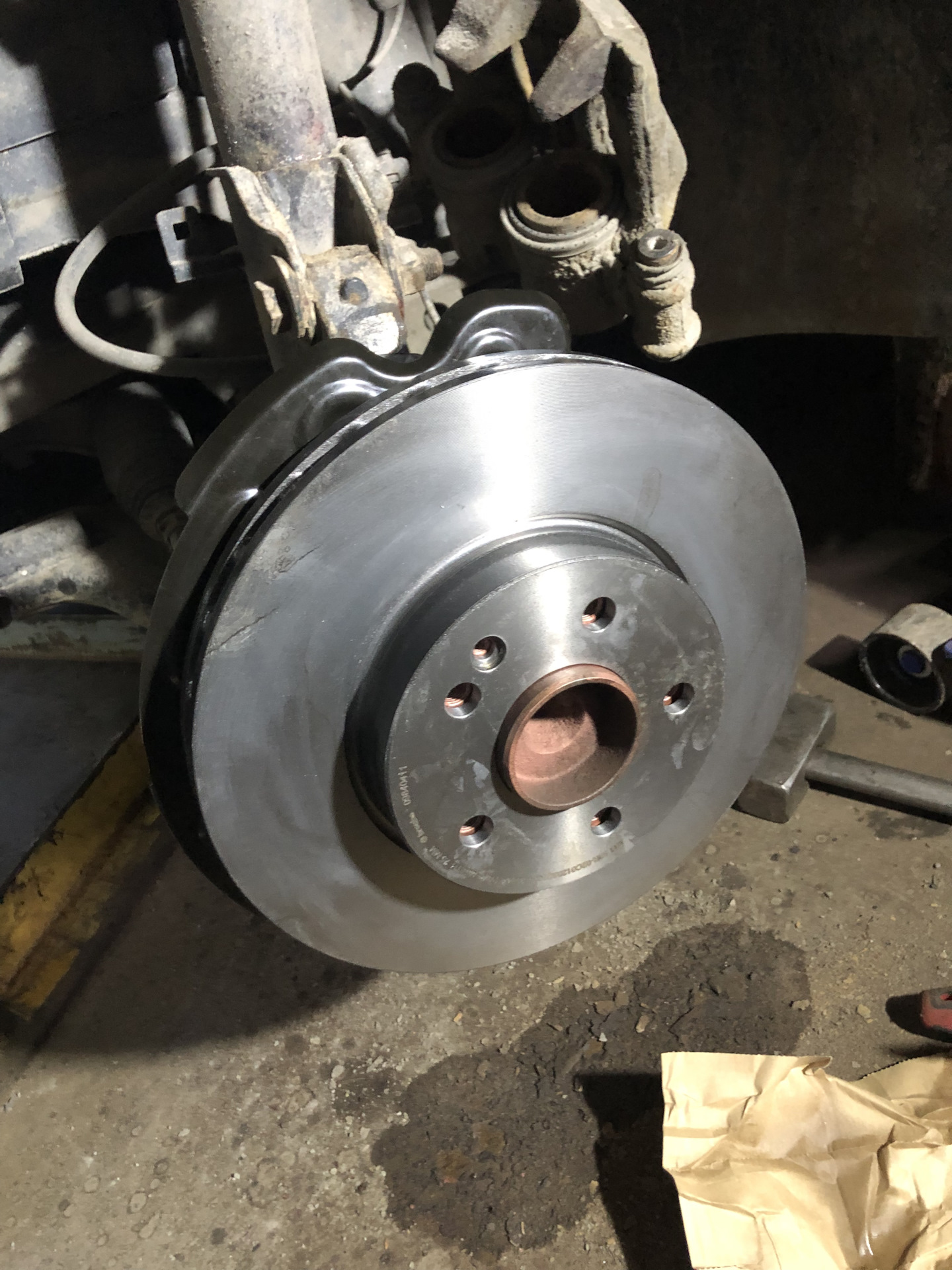 Передние тормоза, радиаторы, дроссель — Mercedes-Benz Vito (3G), 2,1 л ...