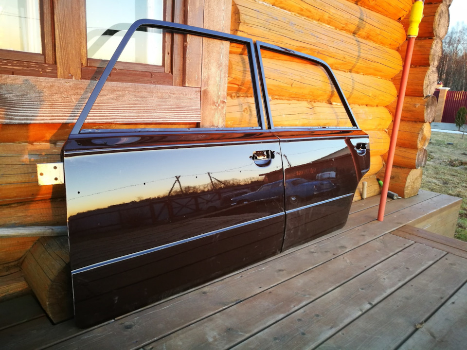 Покрашены двери — Lada 2103, 1,3 л, 1980 года | кузовной ремонт | DRIVE2
