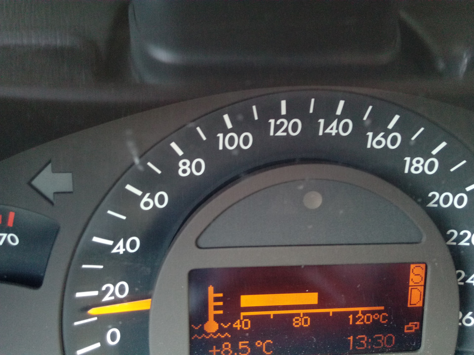 Заменили термостат(двигатель MB 111.951) Mercedes w203 — Mercedes-Benz ...