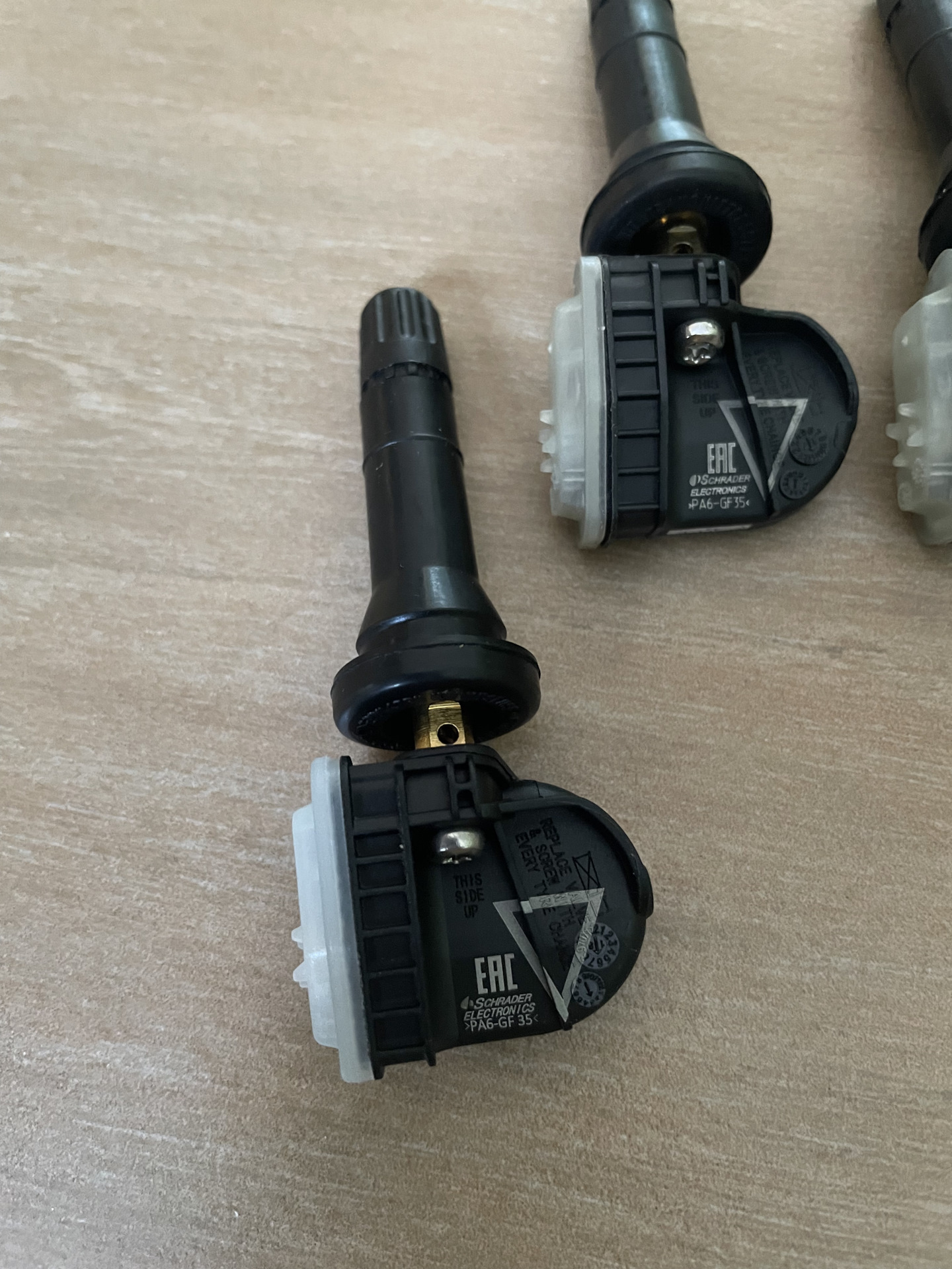 Датчики давления колес — Geely Monjaro, 2 л, 2023 года | запчасти | DRIVE2