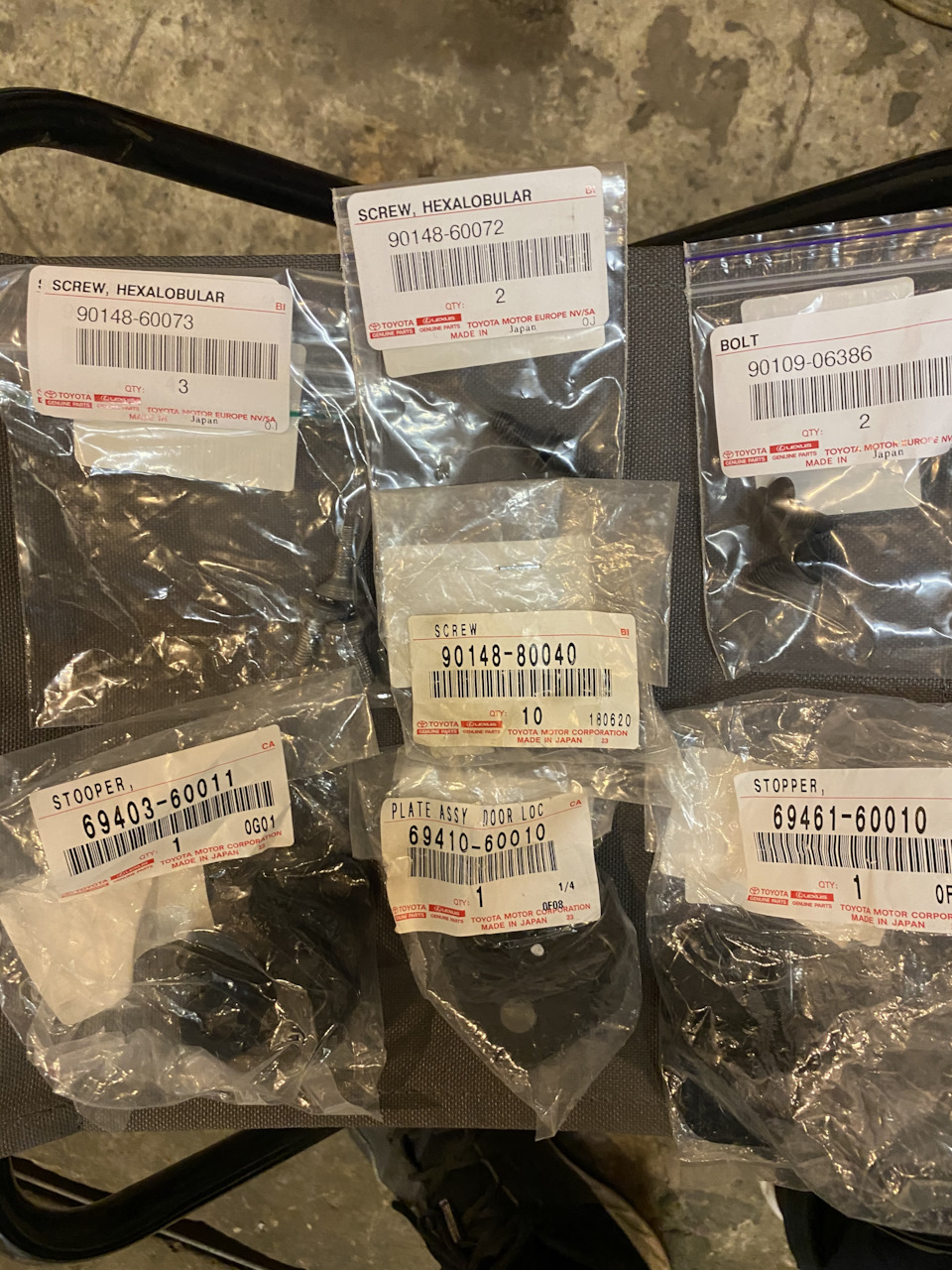 6940360011 стопор TOYOTA LEXUS | Запчасти на DRIVE2