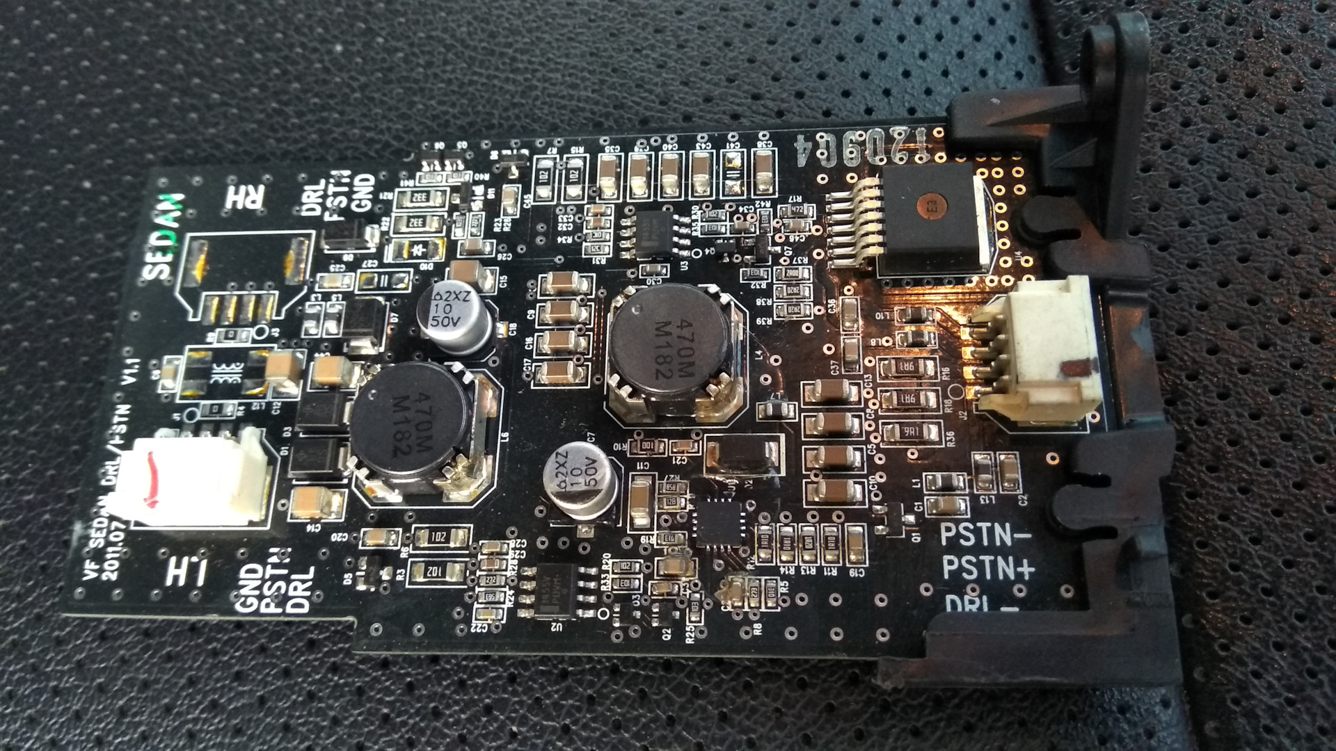 Опять ремонт ДХО, штатный ксенон и кронштейн крепления бампера к крылу ...