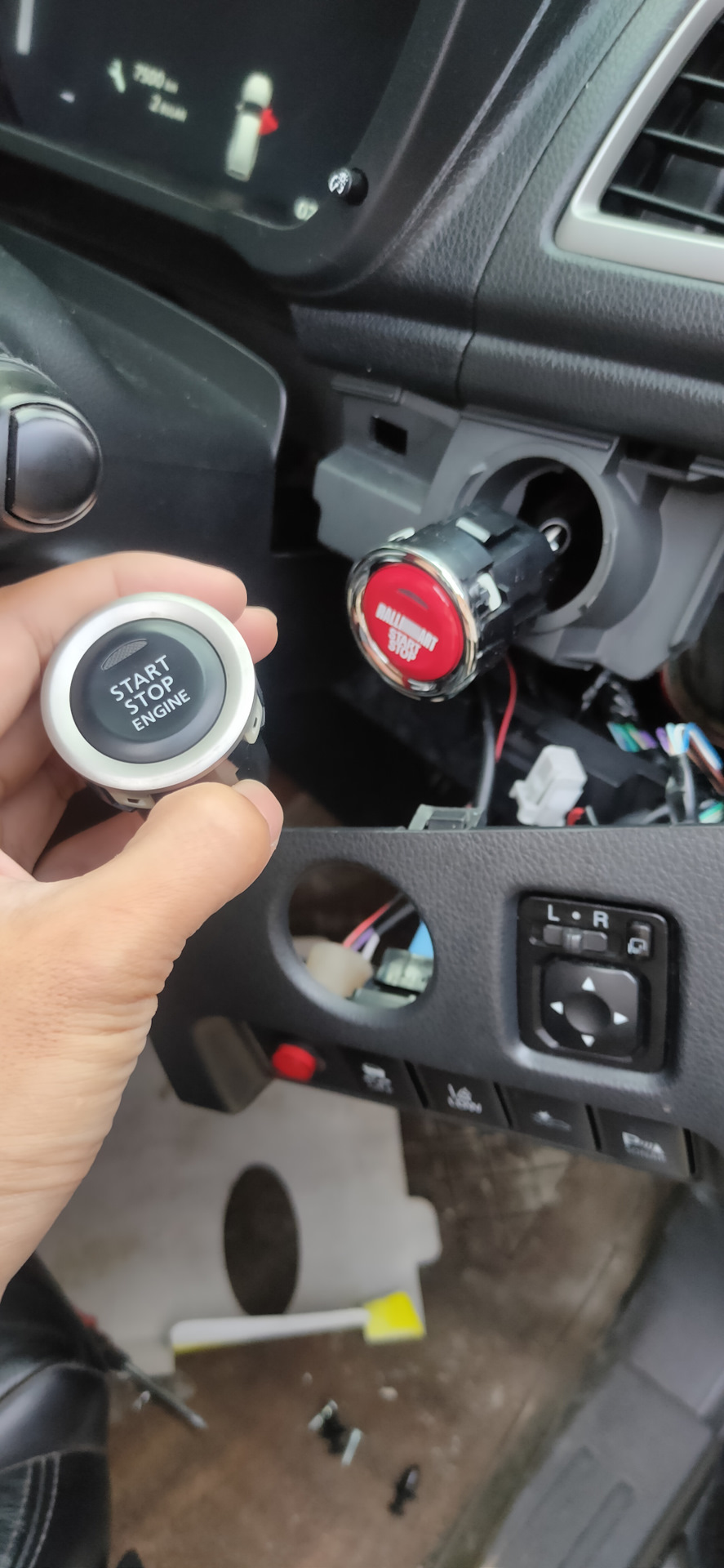 New switch start engine — Mitsubishi Pajero Sport (3G), 2,4 л, 2016 ...