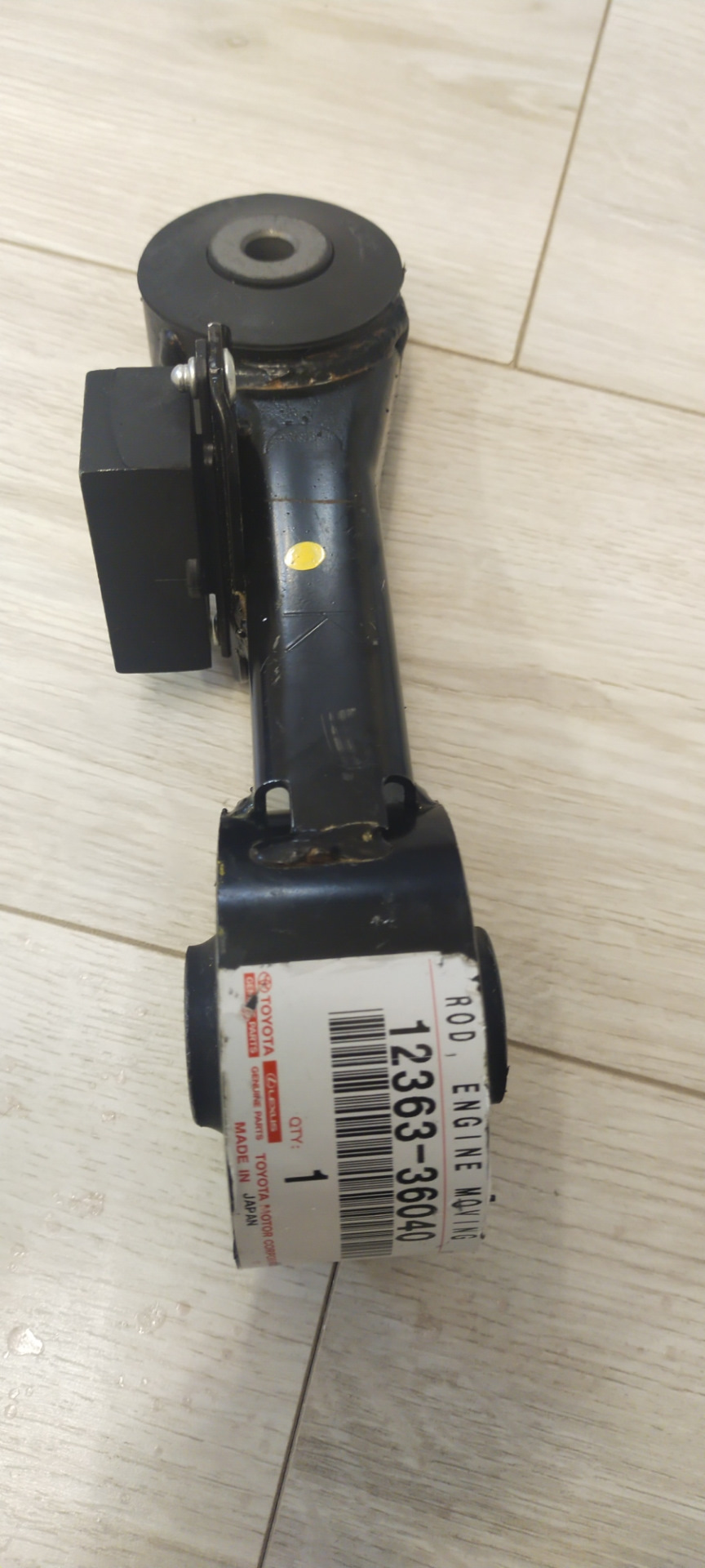 Замена подушек двигателя — Toyota Camry (XV50), 2,5 л, 2015 года ...