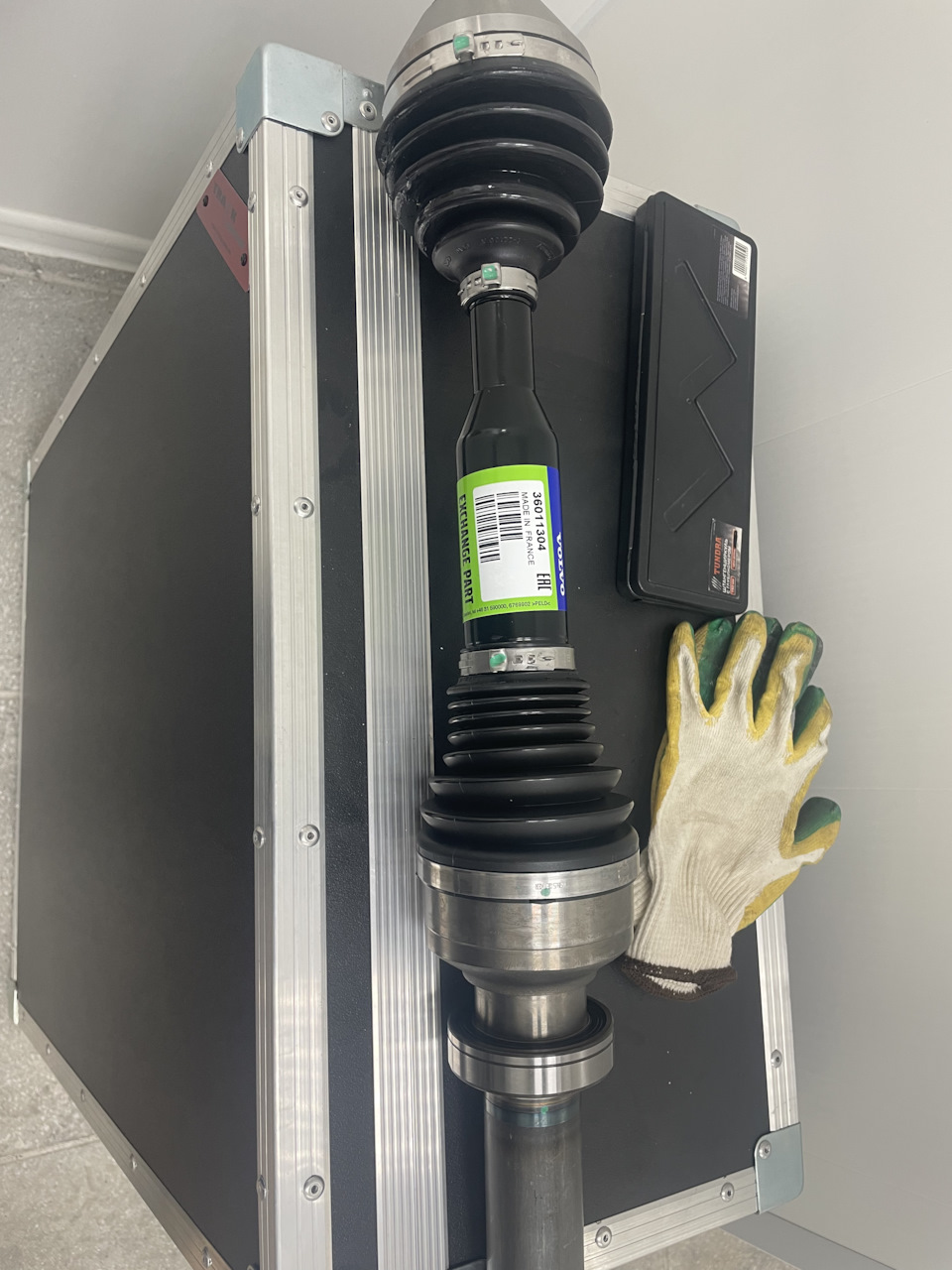 36011304 Привод передний правый Volvo. Volvo | Запчасти на DRIVE2