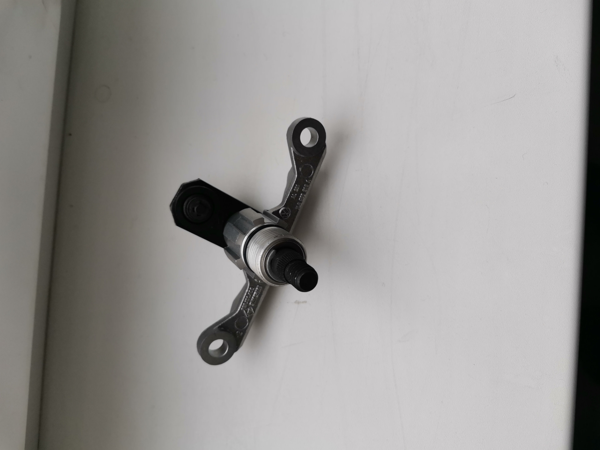 Проблема с задним стеклоочистителем, устранено. — Volkswagen Touareg ...