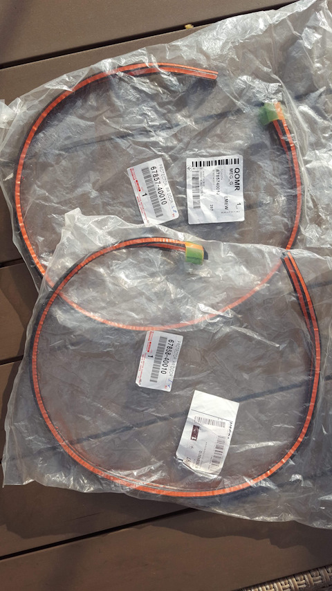 6785840010 Накладка TOYOTA LEXUS | Запчасти на DRIVE2