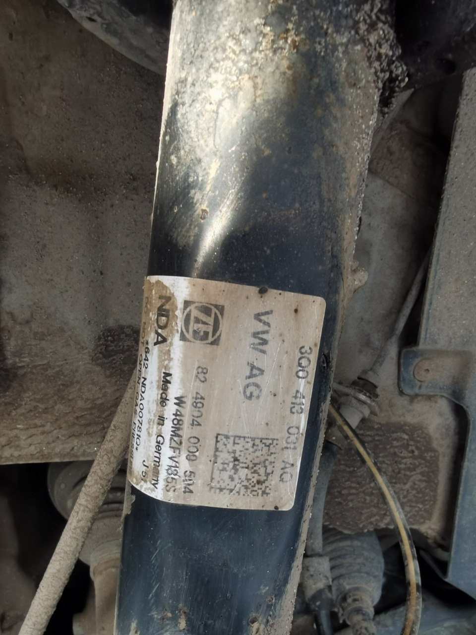 Пружины и стойки. Ппд? — Volkswagen Passat Variant (B8), 2 л, 2015 года ...