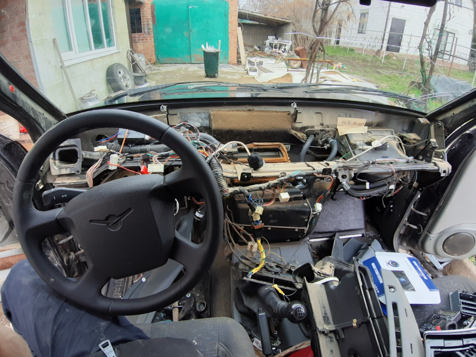 Установка кнопки старт/стоп — УАЗ Pickup, 2,7 л, 2010 года ...