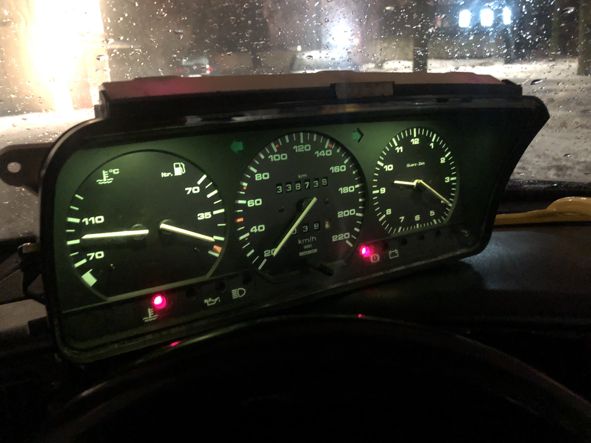 Лампа температуры ОЖ — Volkswagen Passat B3, 1,6 л, 1989 года | поломка ...