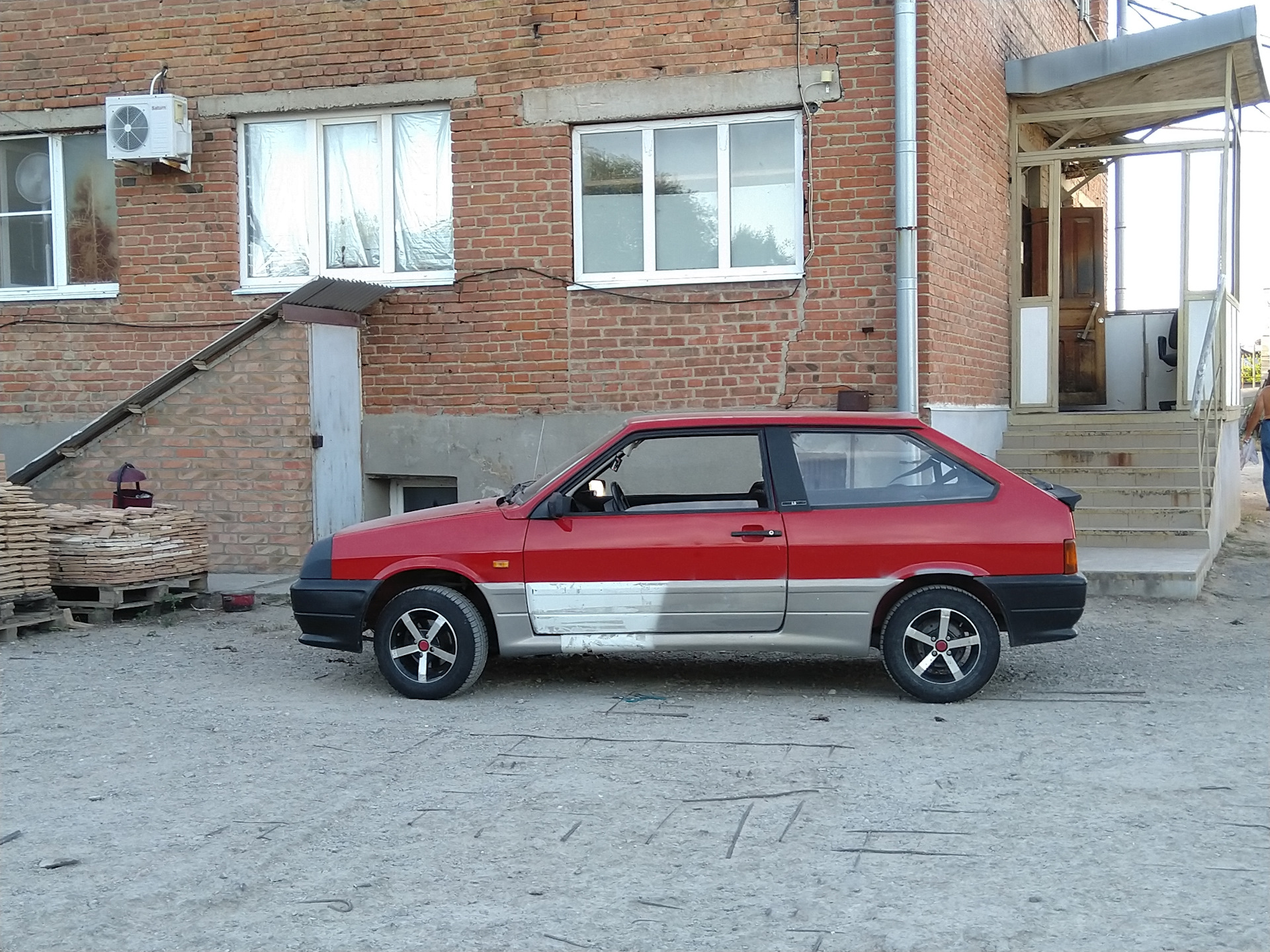 Чуть обновлений — Lada 2108, 1,1 л, 1992 года | стайлинг | DRIVE2