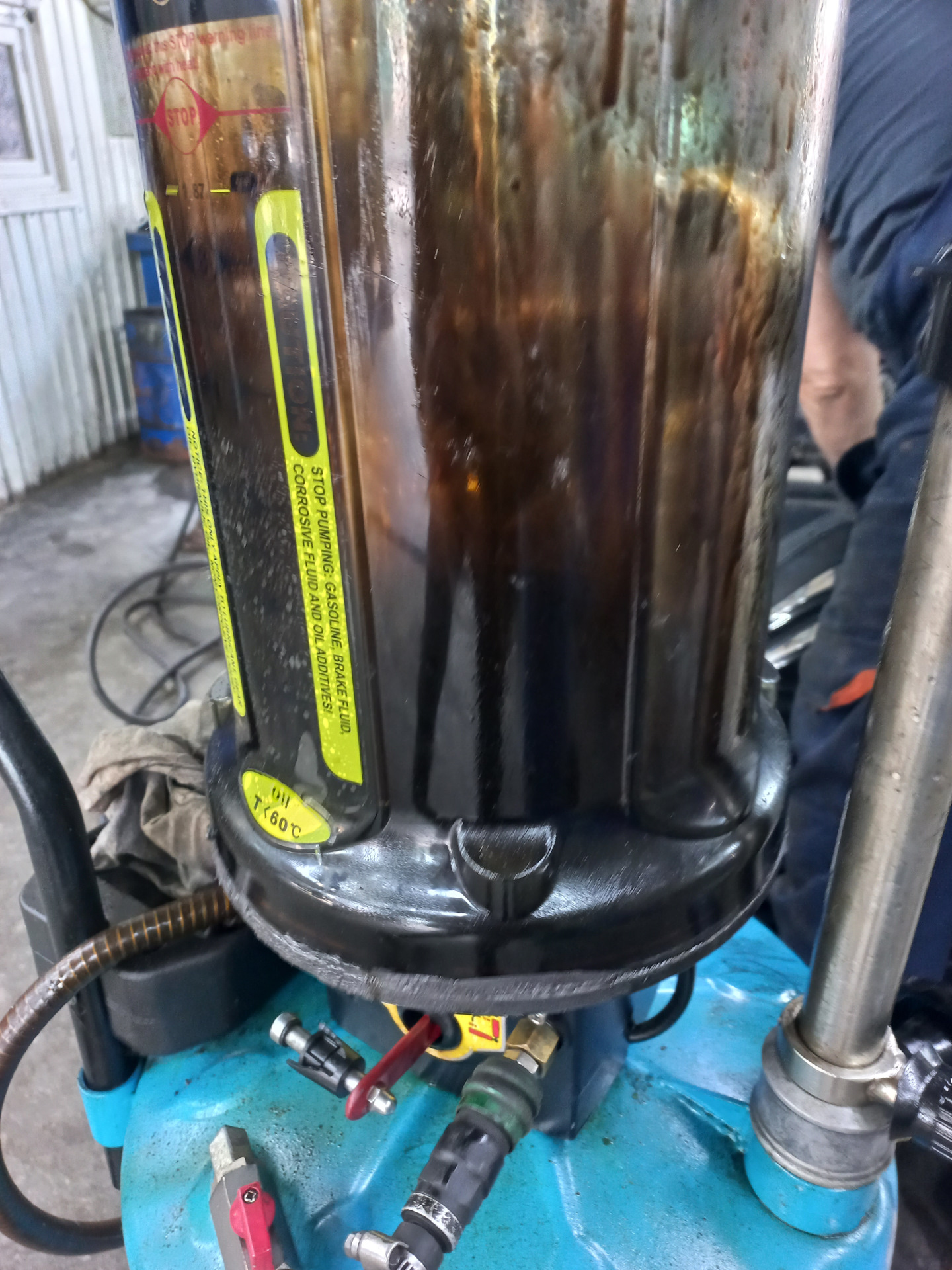 Замена масла (petronas syntium 7000dm 0w30) — Citroen C4 (2G), 1,6 л ...