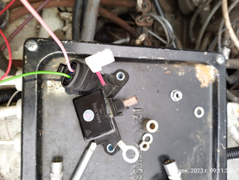 94543702 Регулятор напряжения ВАЗ 1117, ВАЗ 1118, ВАЗ 1119, «Калина» с ...