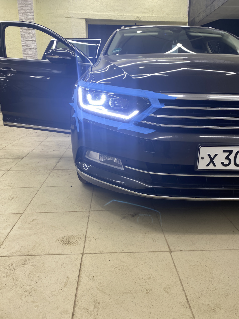 Броня, Тонировка — Volkswagen Passat Variant (B8), 2 л, 2017 года ...
