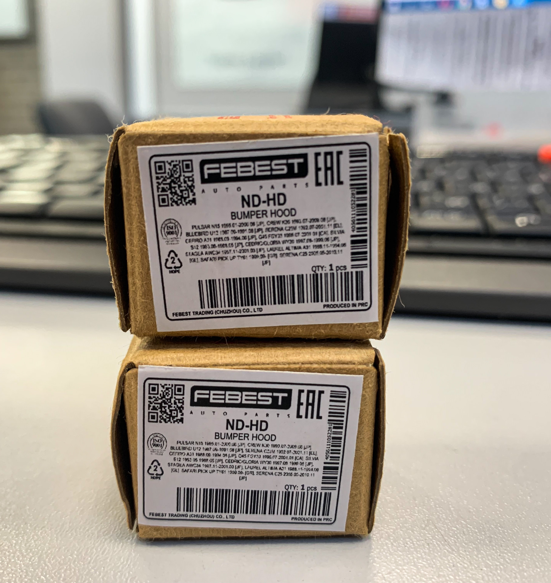 Отбойники капота (большие) — Nissan Teana (J32), 2,5 л, 2010 года ...