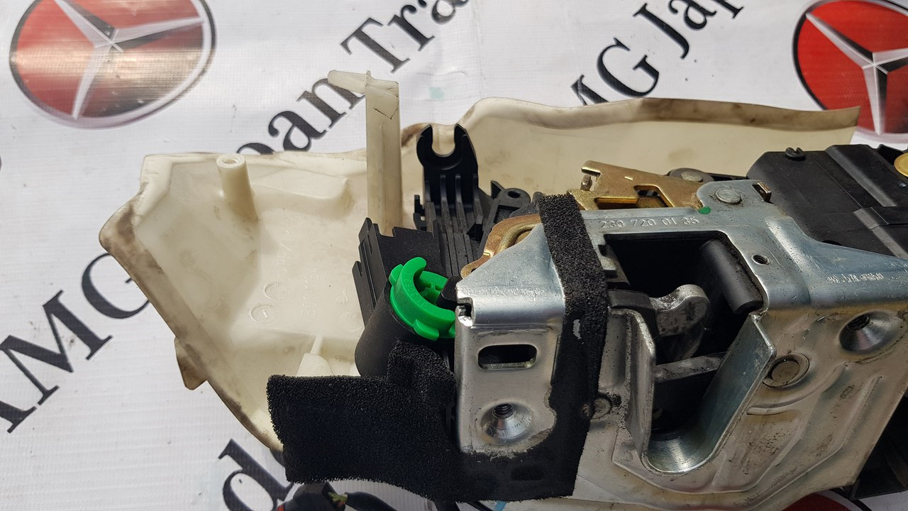 Замок двери для Mercedes-Benz SL-klasse V (R230) — AMG Japan Trade на ...