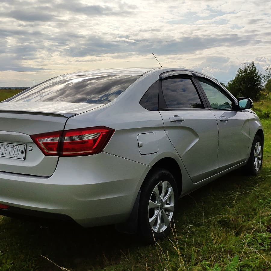 Установил лип спойлер xv line. Вид имеет. — Lada Vesta (1G), 1,6 л, 2016 года | тюнинг | DRIVE2