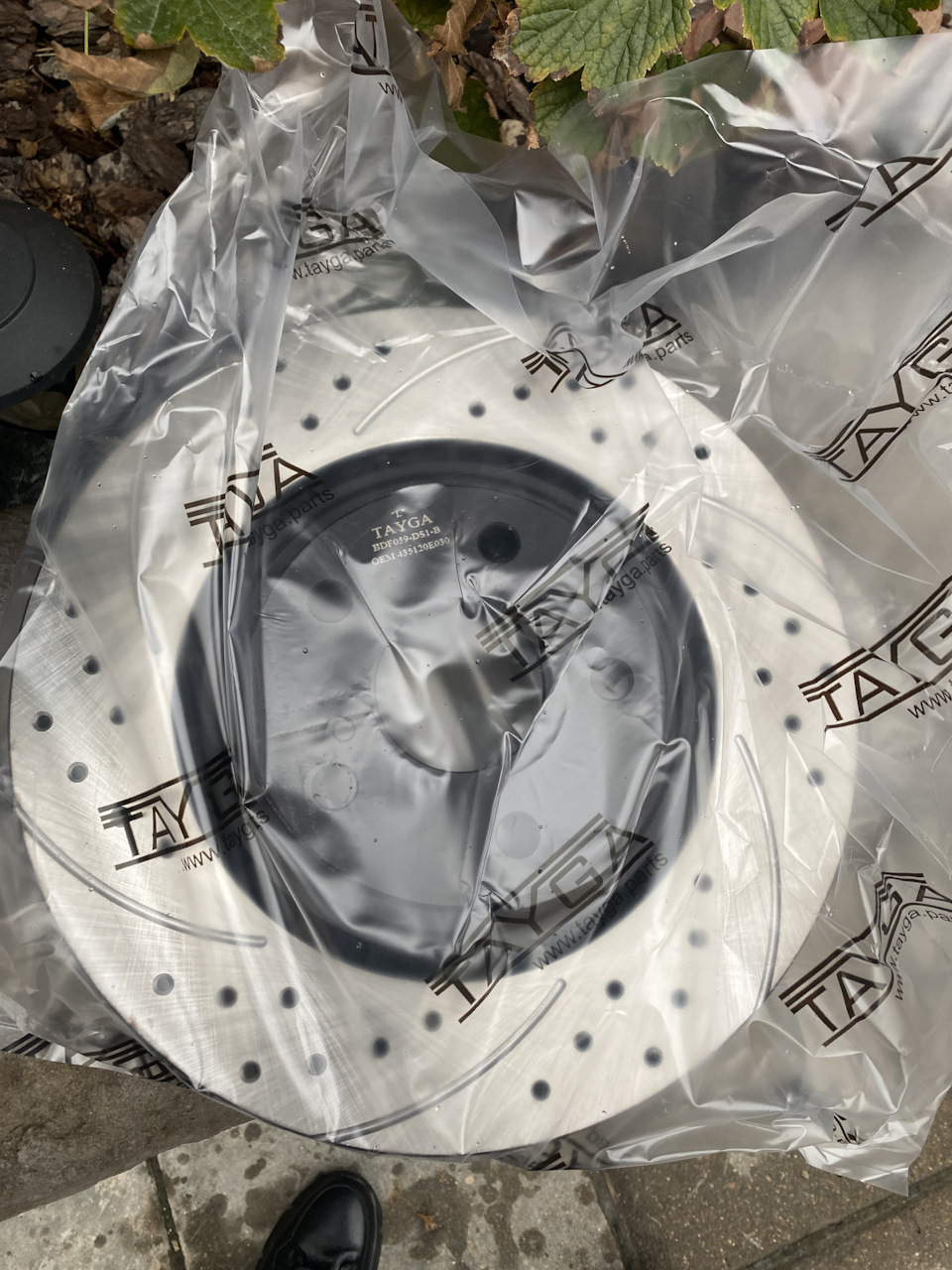 Тормоза от хайлендера 3.5 — Toyota Camry (XV50), 3,5 л, 2017 года ...