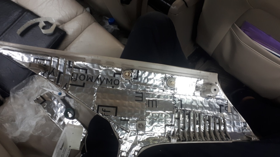 Виброизоляция пластика — Volvo S60 (1G), 2,4 л, 2006 года | своими ...