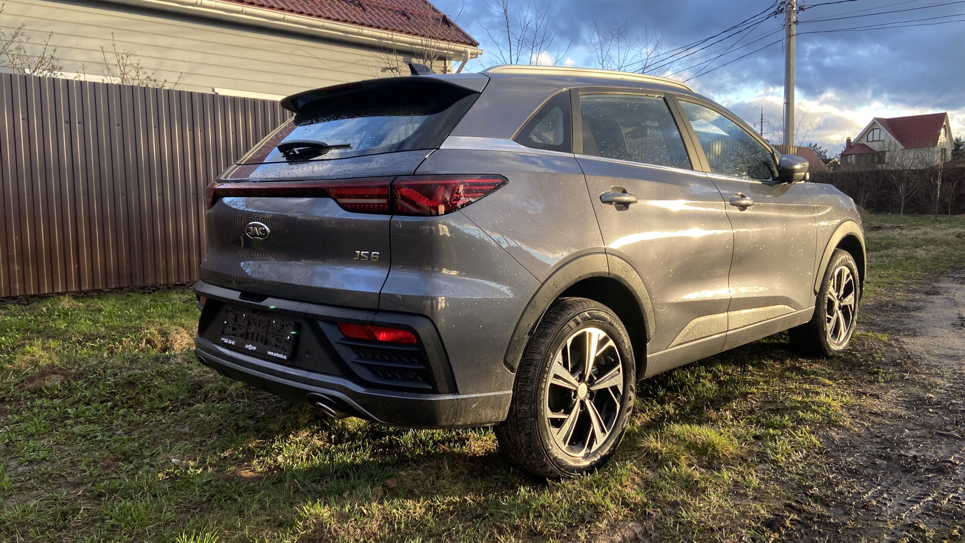 JAC JS6 1.5 бензиновый 2023 | на DRIVE2