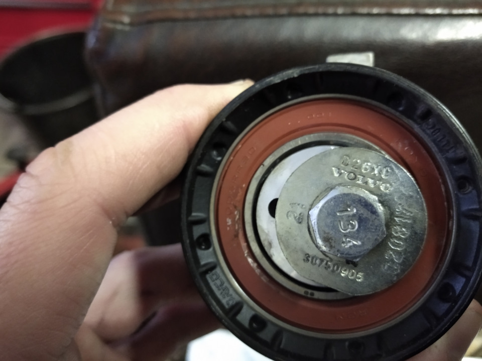 30750905 Ролик натяжной Volvo | Запчасти на DRIVE2