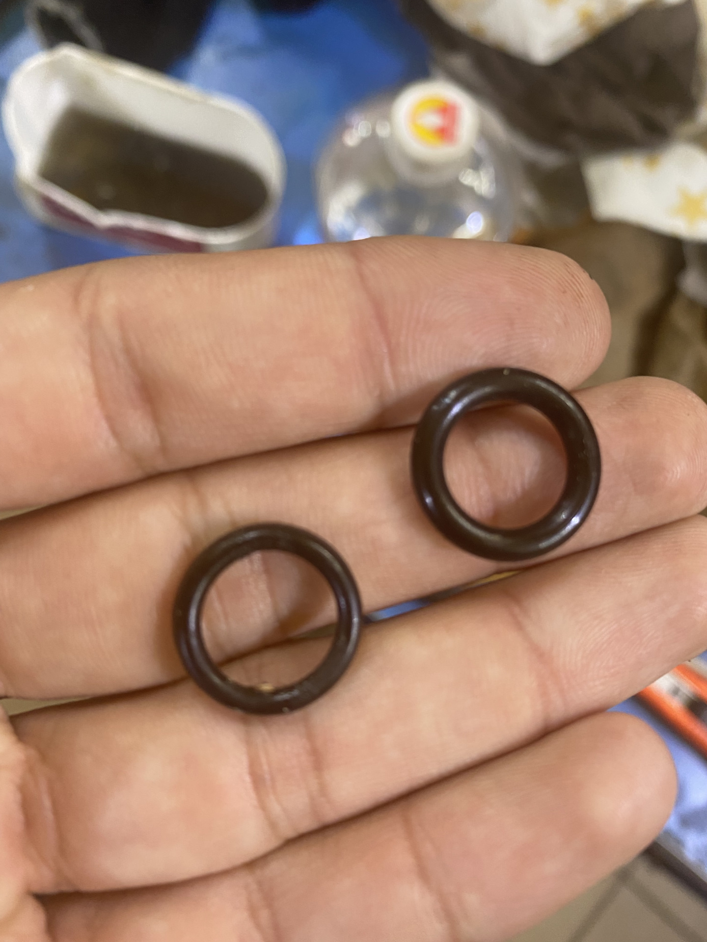 Внеплановая замена масла кпп — Audi A4 (B8), 2 л, 2010 года | визит на ...