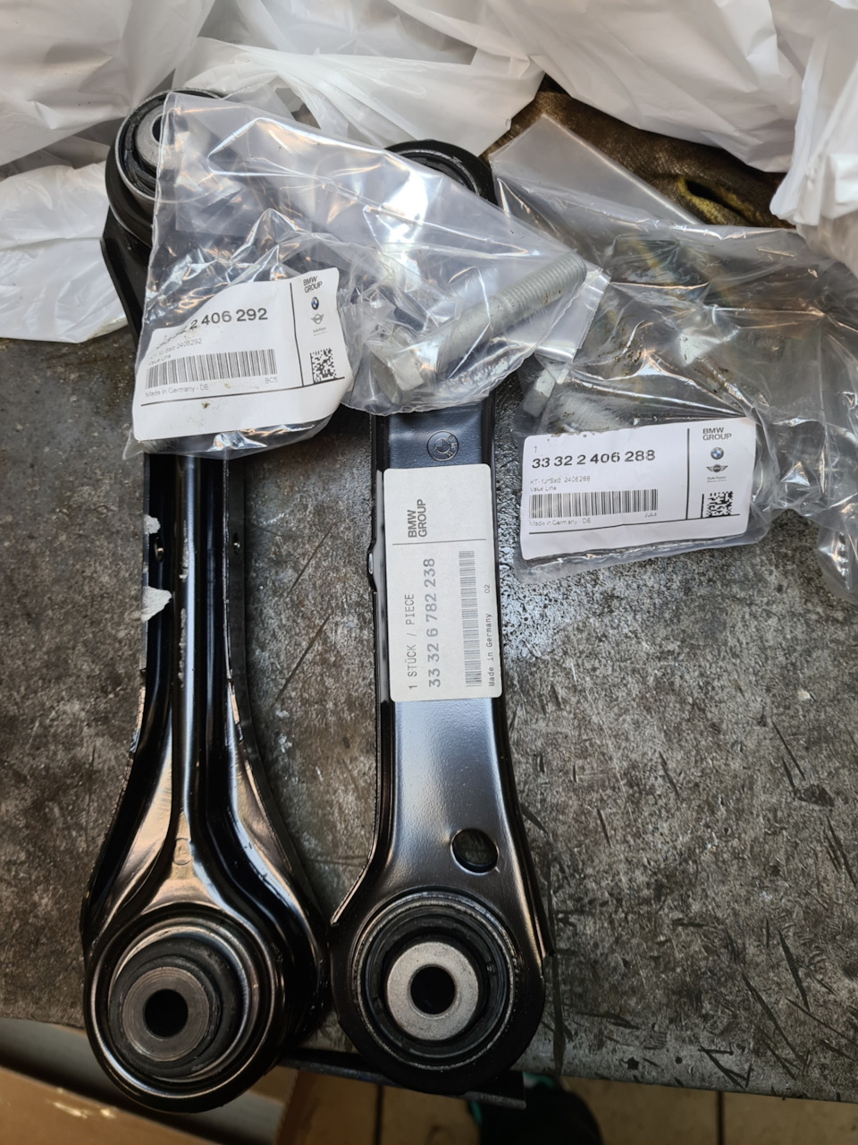 33326782238 Направляющий рычаг B BMW | Запчасти на DRIVE2