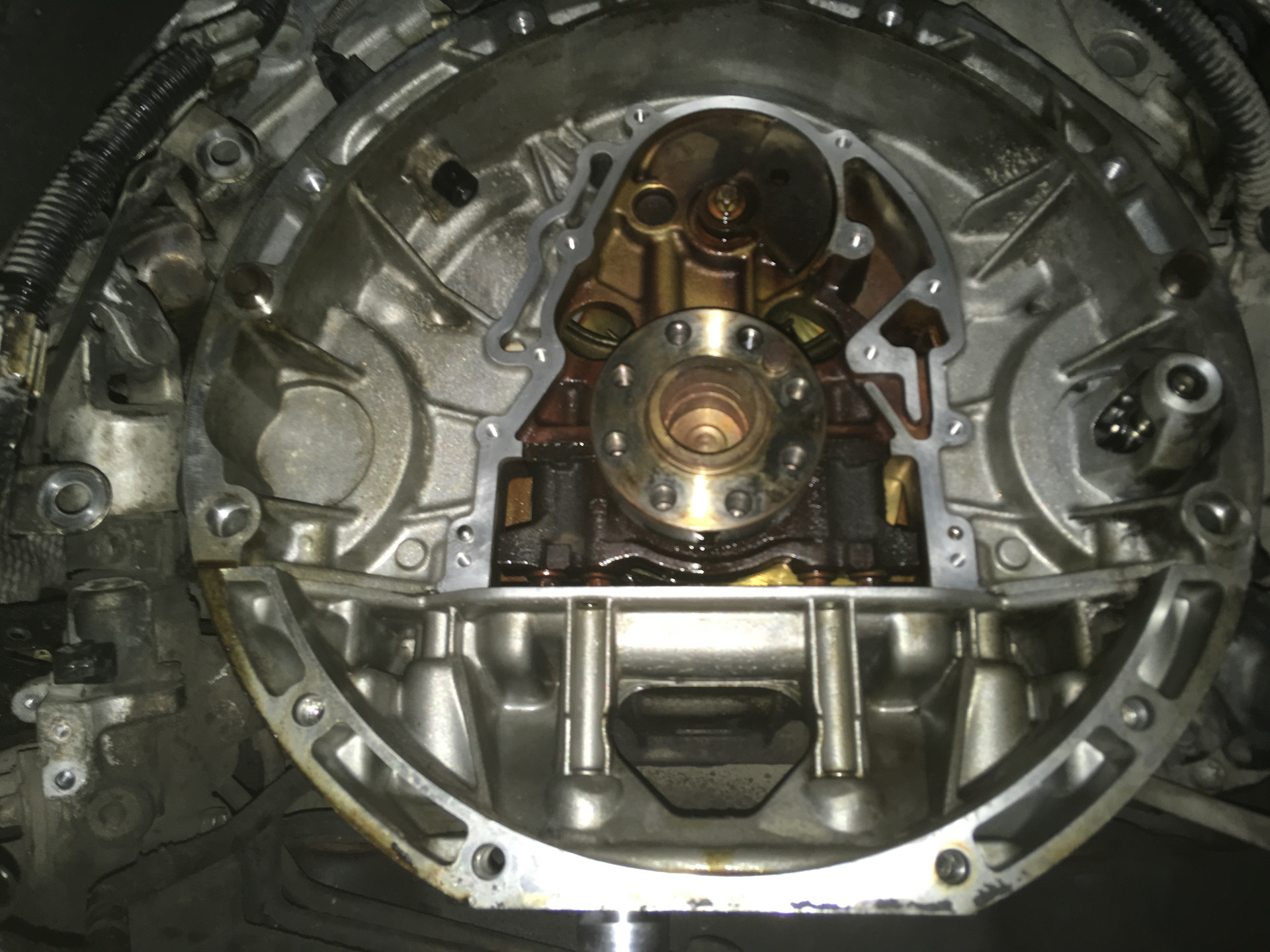 Задний сальник коленвала — Mercedes-Benz C-Class (W203), 2,6 л, 2004 ...