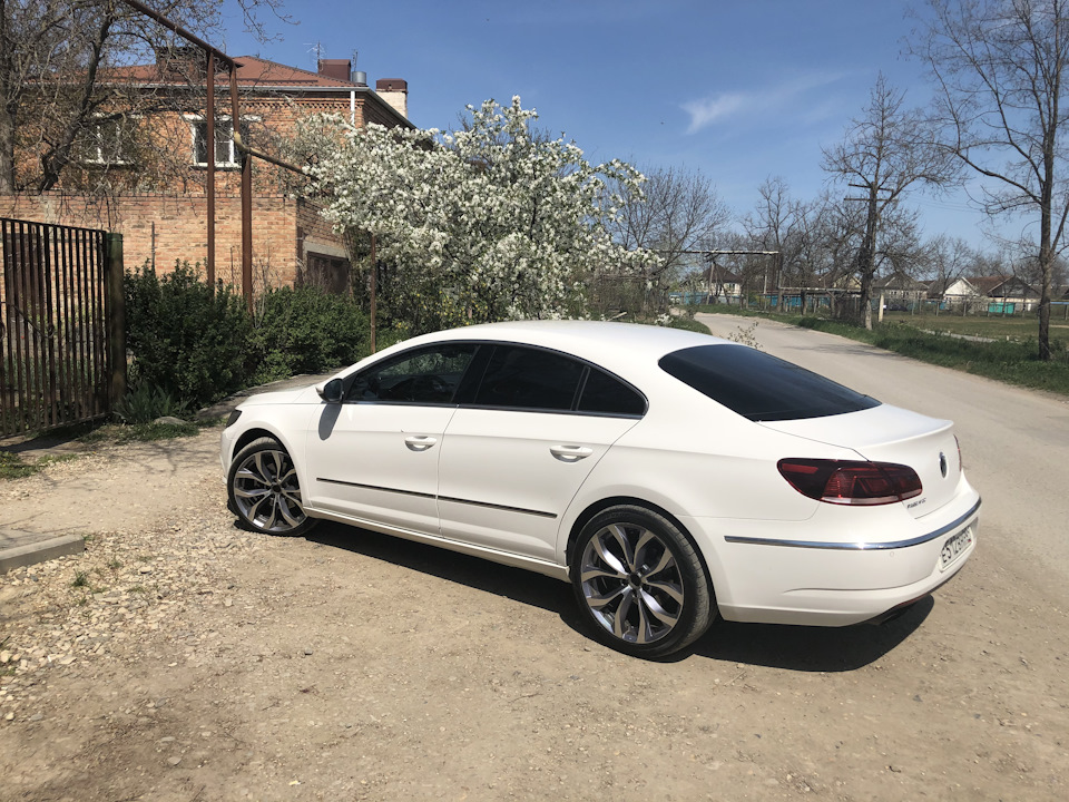 Лето 2020 — Volkswagen Passat CC, 1,8 л, 2013 года | колёсные диски ...